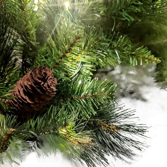 Holidynamics - Mixed Noble Wreath 36", Classic White