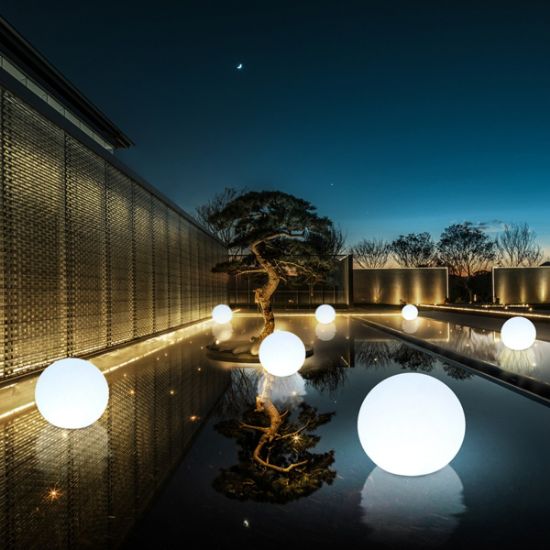 Holidynamics - Dynamic Illumination RGB LED Orb Color Changing 24"