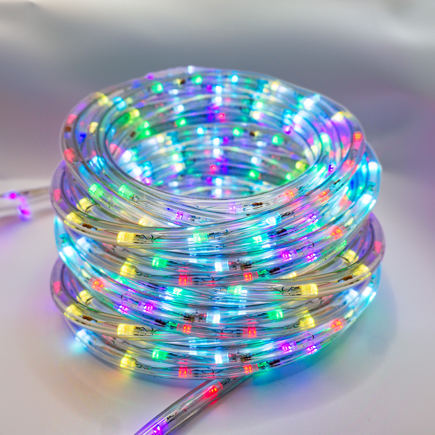 Holidynamics - Dynamic RGBWW Rope Light 100 count, 10'